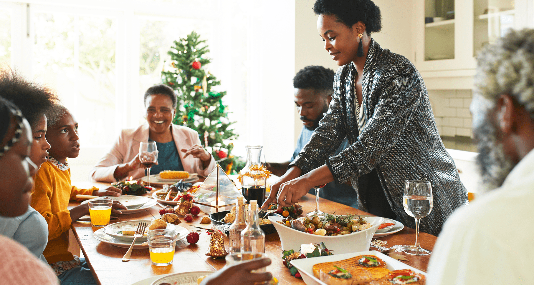 9 Tips to Destress Your Holiday Gatherings - Bankers Life Blog