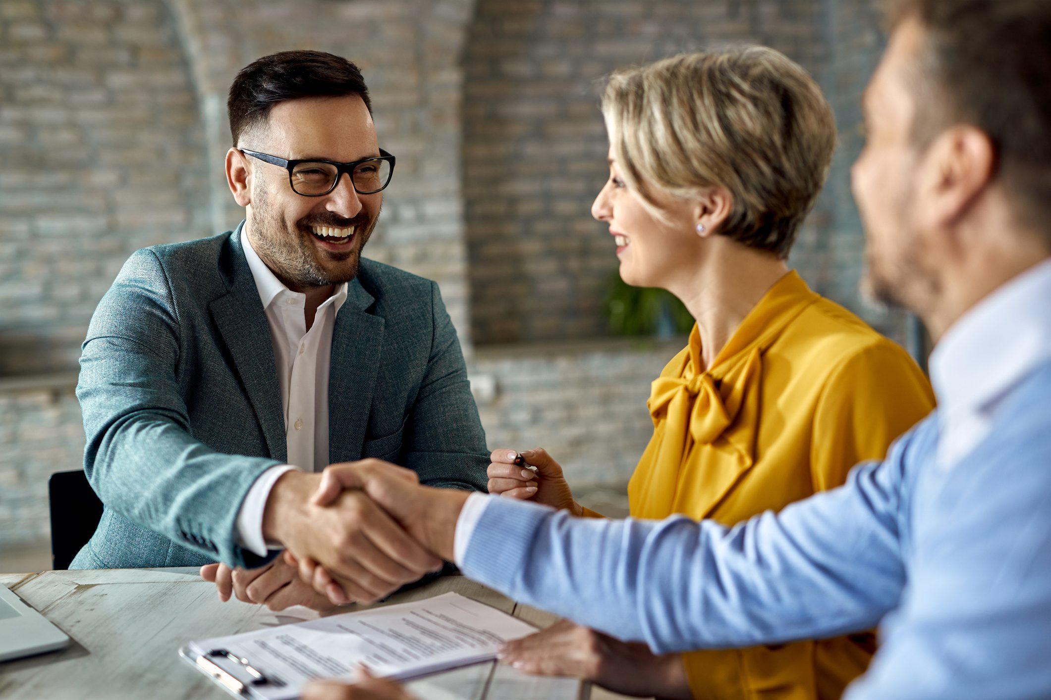 Top Benefits of Working with an Insurance Agent - Bankers Life Blog